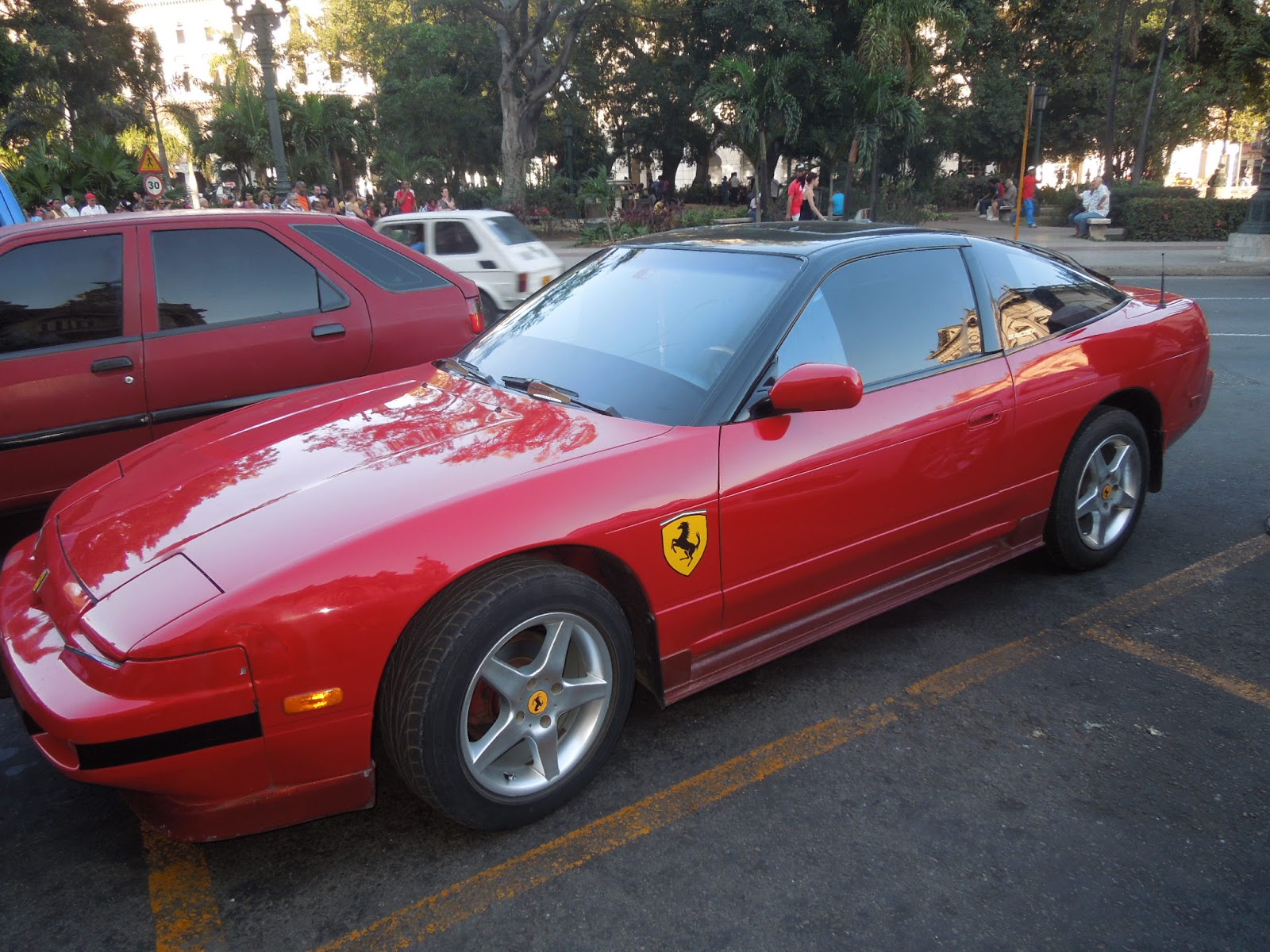 Cuba a 360 gradi, ma non solo...: Ferrari a Cuba