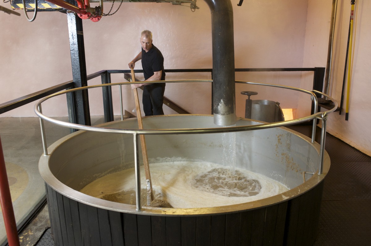 Brian's Malt Musings: Whisky 'machinery' - the Mash Tun