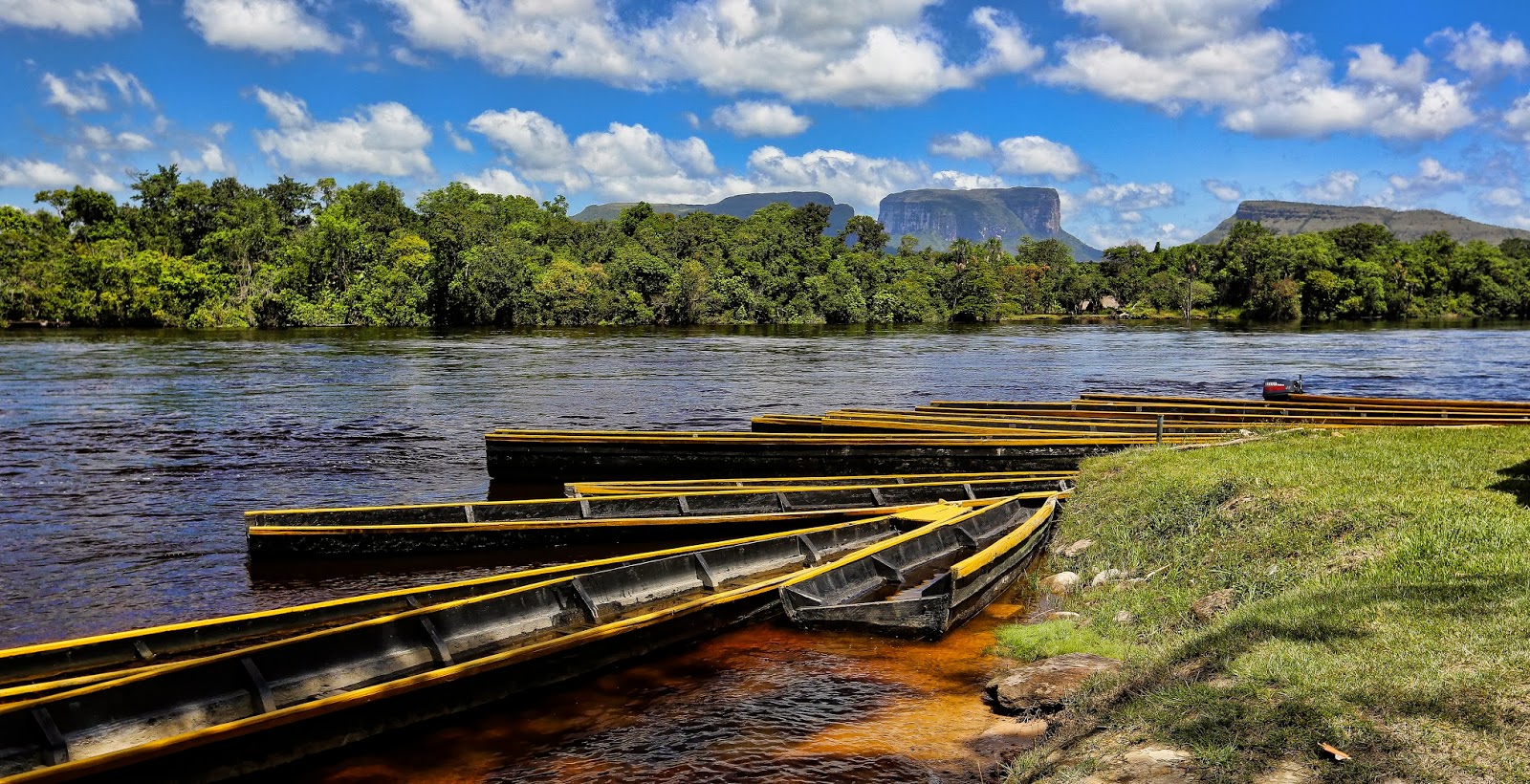 OFF THE BEATEN TRACK: Canima National Park