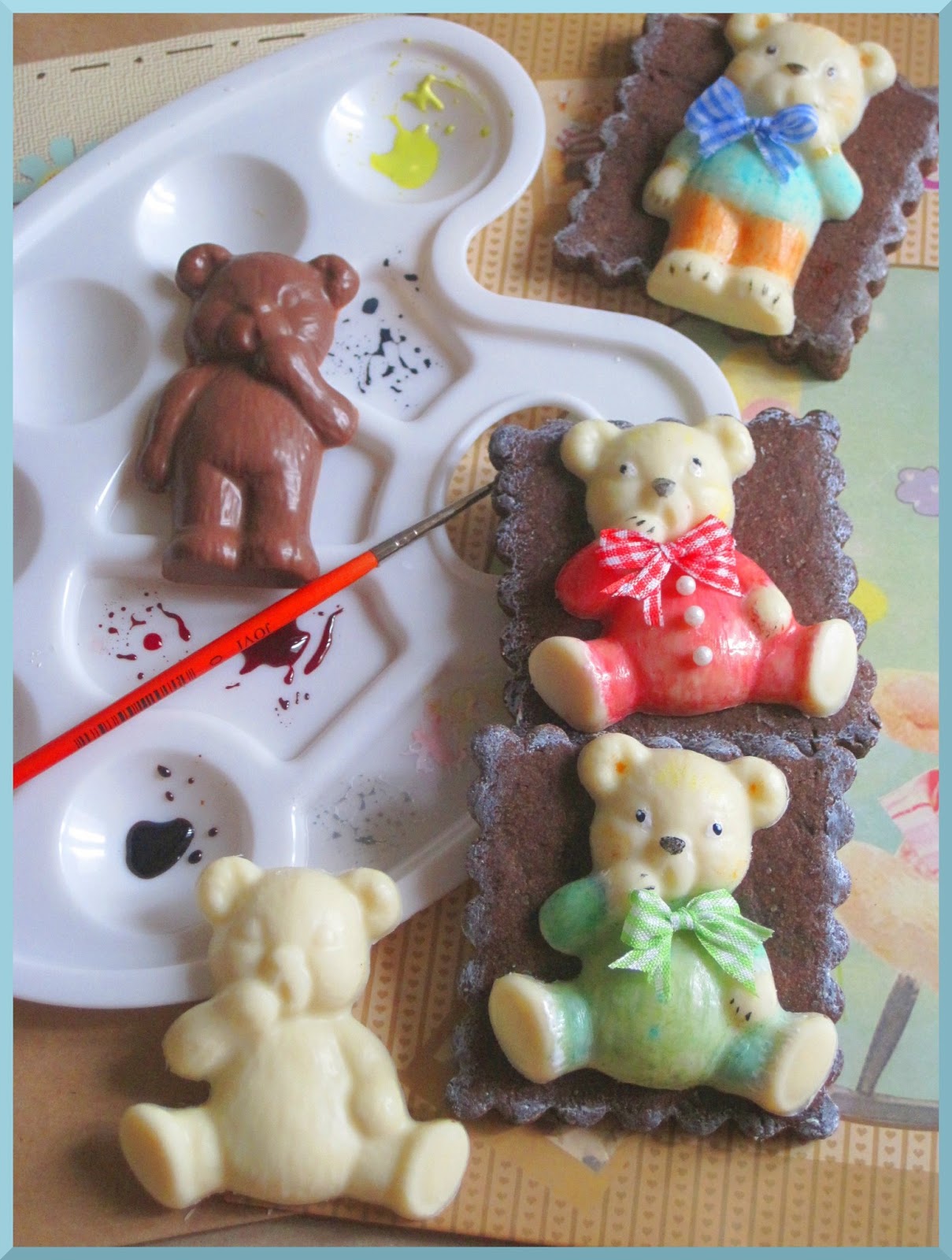 saboragalletas: GALLETAS CON CHOCOLATE COLOREADO