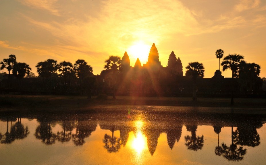 GOLDEN ANGKOR WAT, SIEM REAP, KINGDOM OF CAMBODIA - CAMBODIA