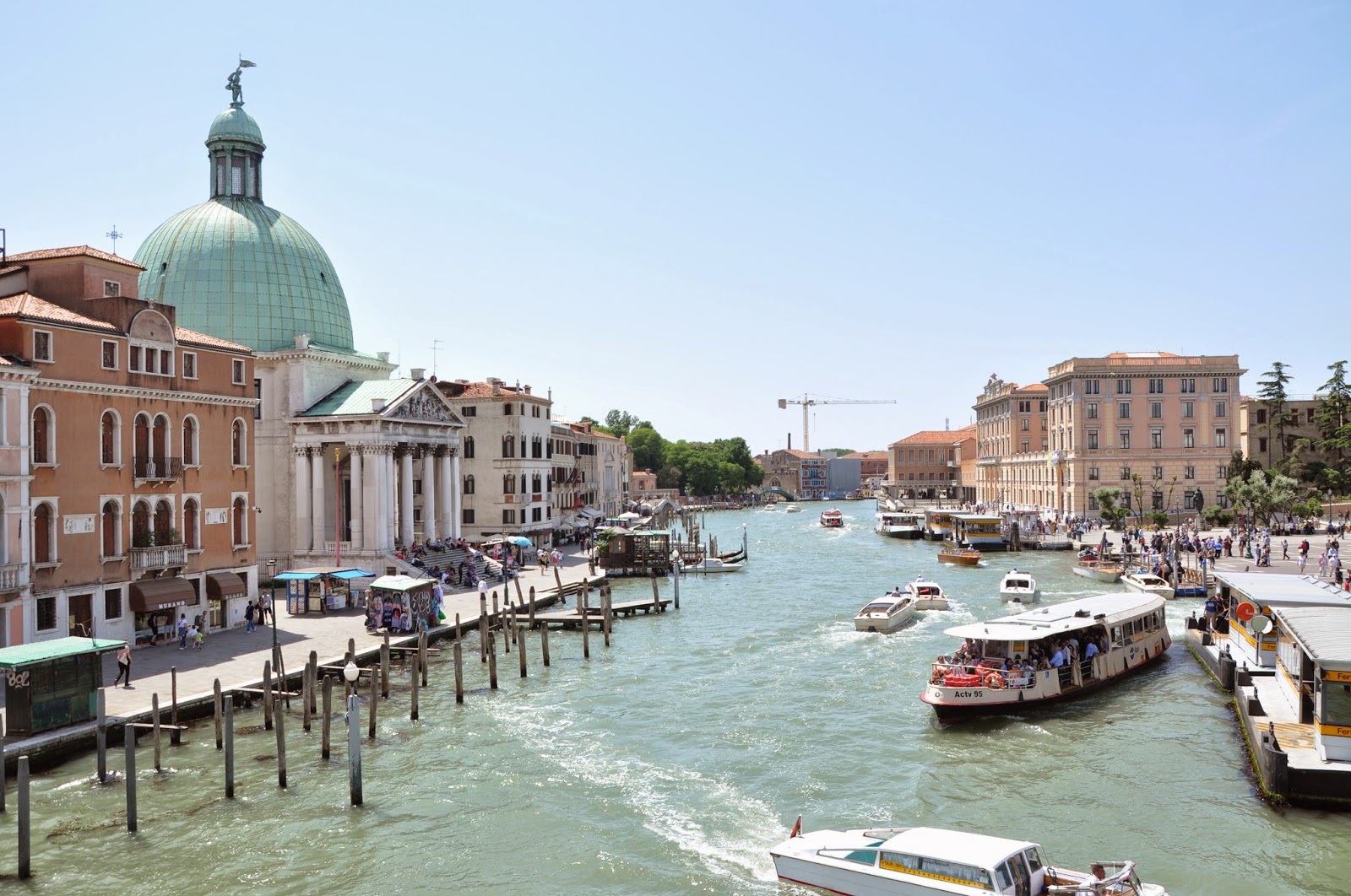 Orbis Catholicus Secundus: FSSP in Venice: Parish of Sts. Simon and Jude