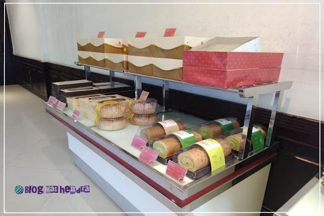 Menikmati Sajian Roti Ala Holland Bakery - blog mas hendra