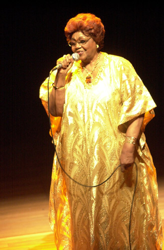 UM POUCO DE CADA COISA: Dona Ivone Lara