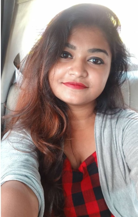 Indian 18 Year Young Girl Images