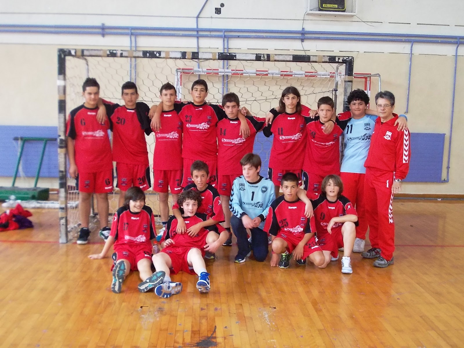 Street Handball Αγριάς: ΤΟΥΡΝΟΥΑ ΧΕΙΡΟΣΦΑΙΡΙΣΗΣ ΣΤΗ ΛΑΜΙΑ