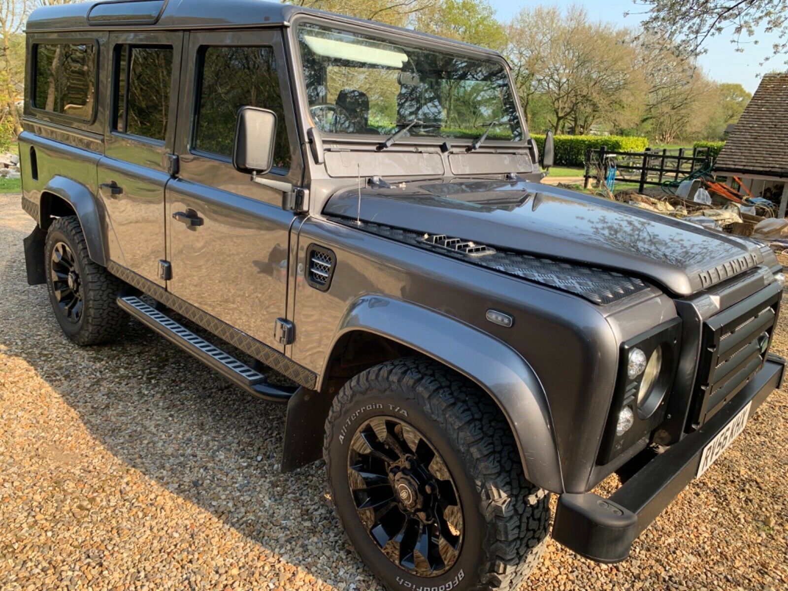 Landrover Defender: Landrover Defender County 110 TD5