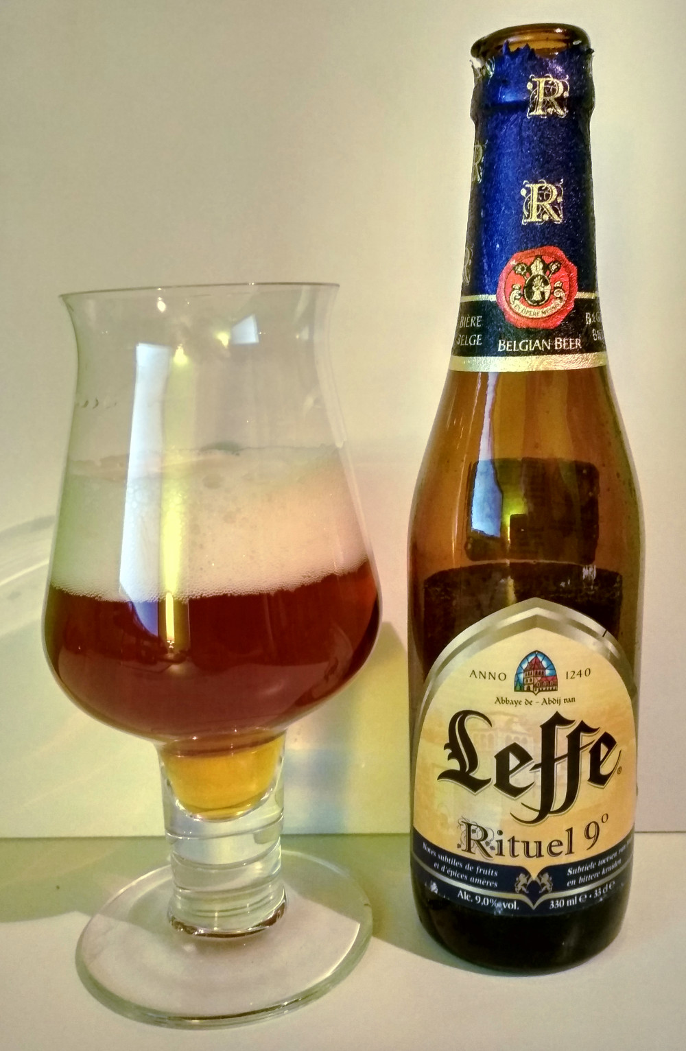 Piwosław - czyli blog o piwie!: Leffe Rituel 9