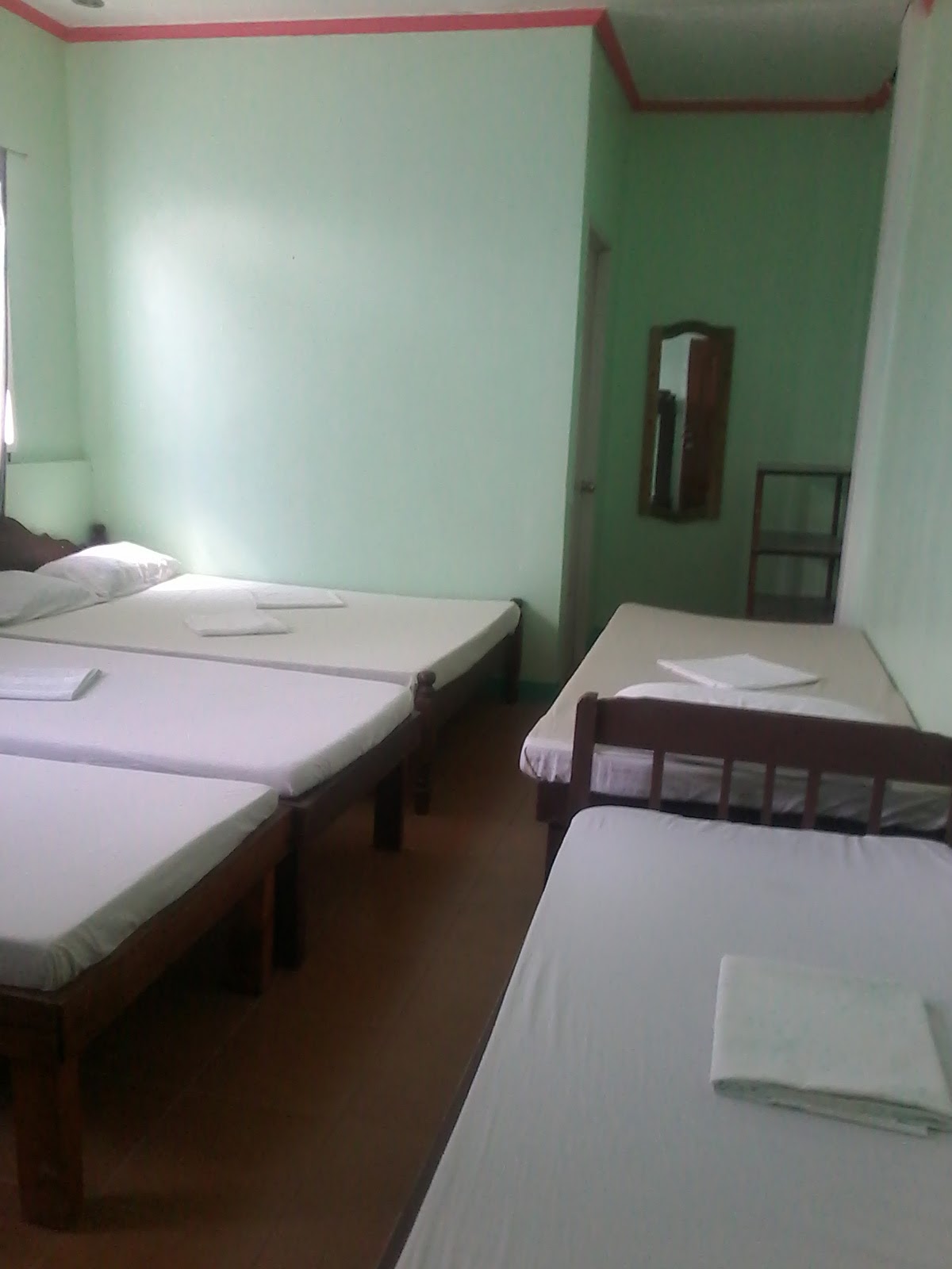 Oasis Rest House, Britania Islands. Your Home in Britania, San Agustin, SDS