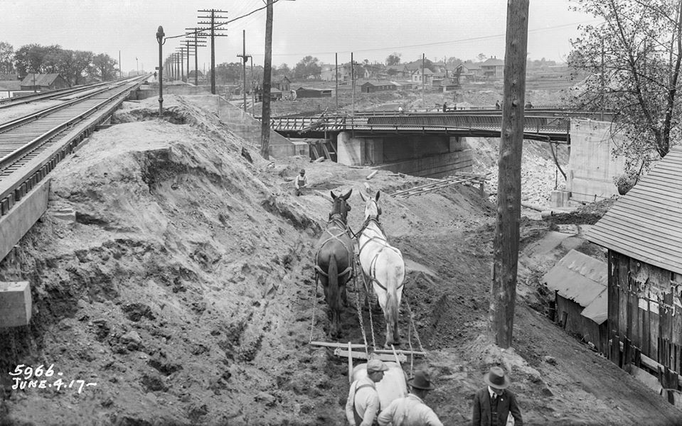 Industrial History: MWRD: Building the 1911-22 Cal-Sag Channel