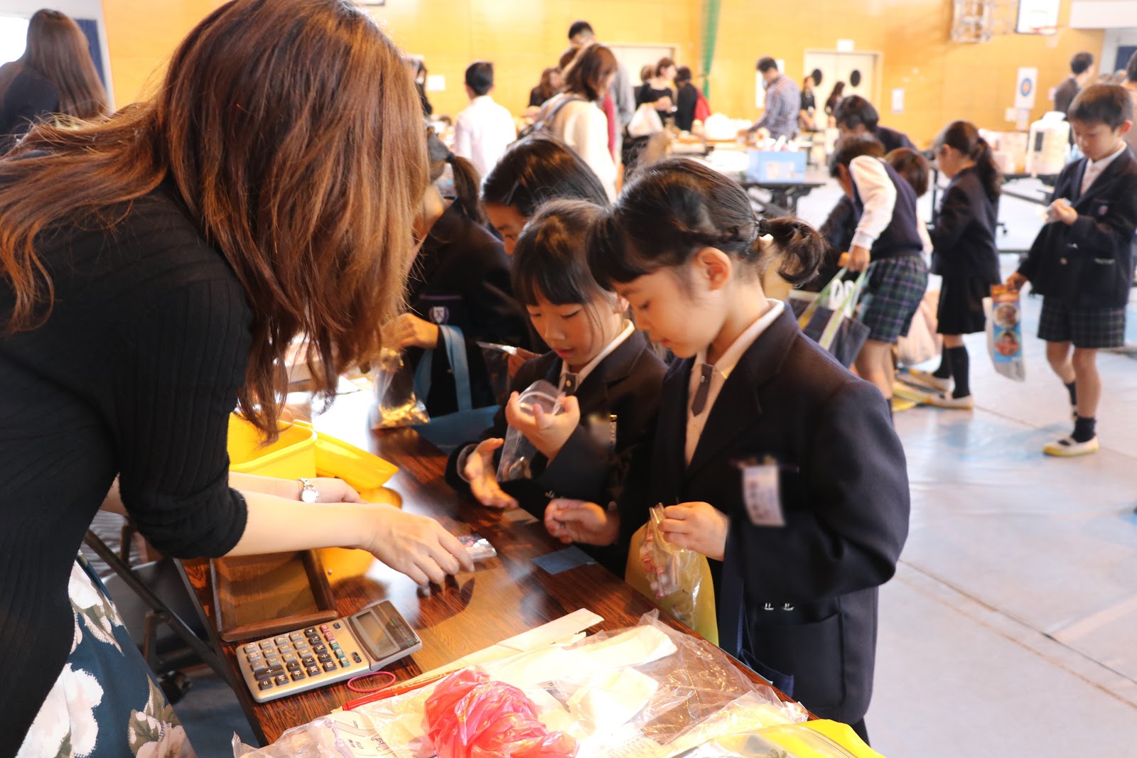 敬愛小学校: 第2回 Keiai EXPO開催！