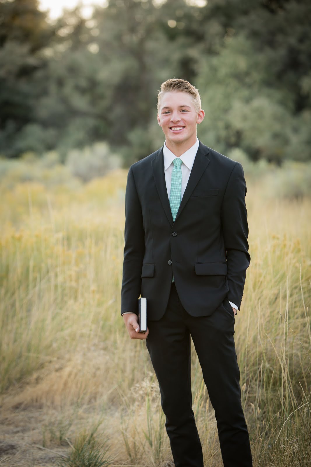 Elder Ian Rich: April 15: There is snow in Ecuador