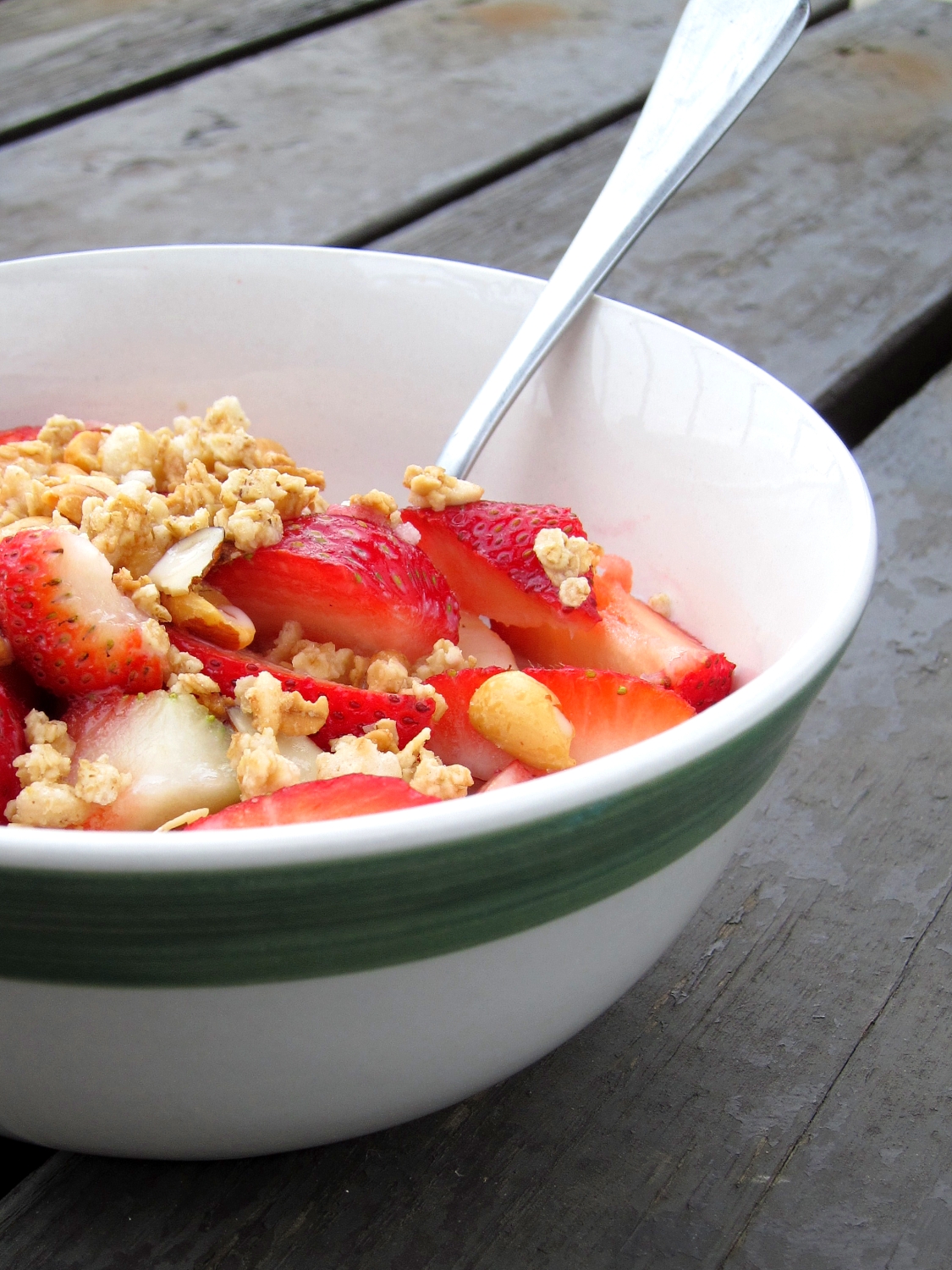 The Oatmeal Artist: Loaded PB&J Oatmeal