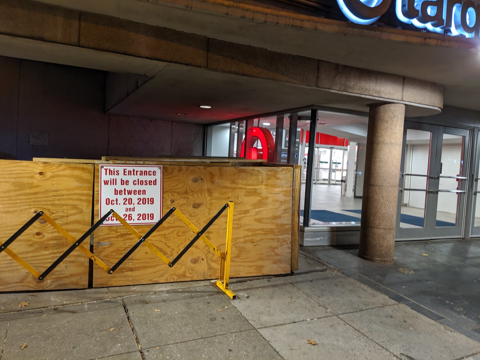 Robert Dyer @ Bethesda Row: Tenleytown Target opening date set (Video ...