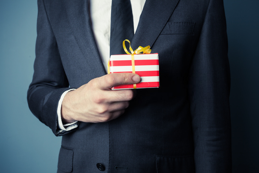 8 idées de cadeaux d'affaires pour les clients et les employés ...
