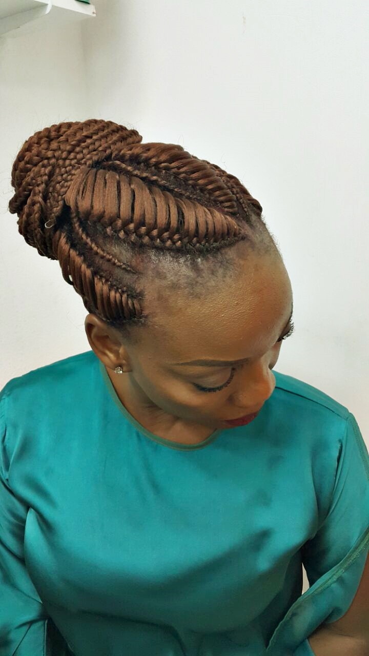 Estilo protector- Tranças viradas