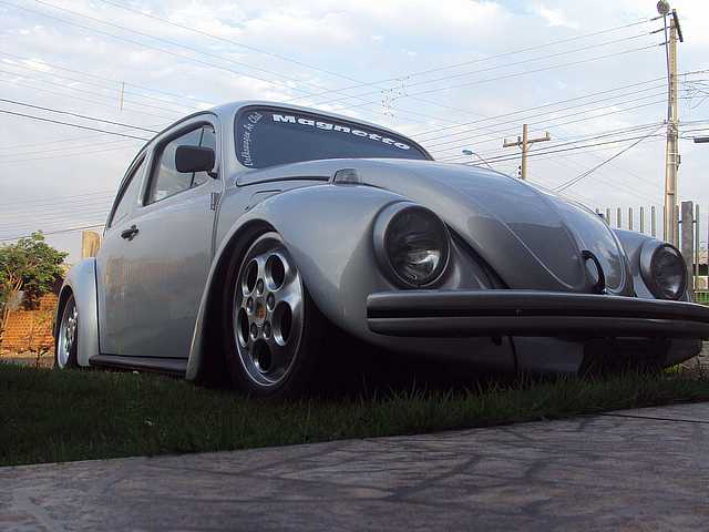 VW Life Style: Fusca + 16" Lemans Wheels