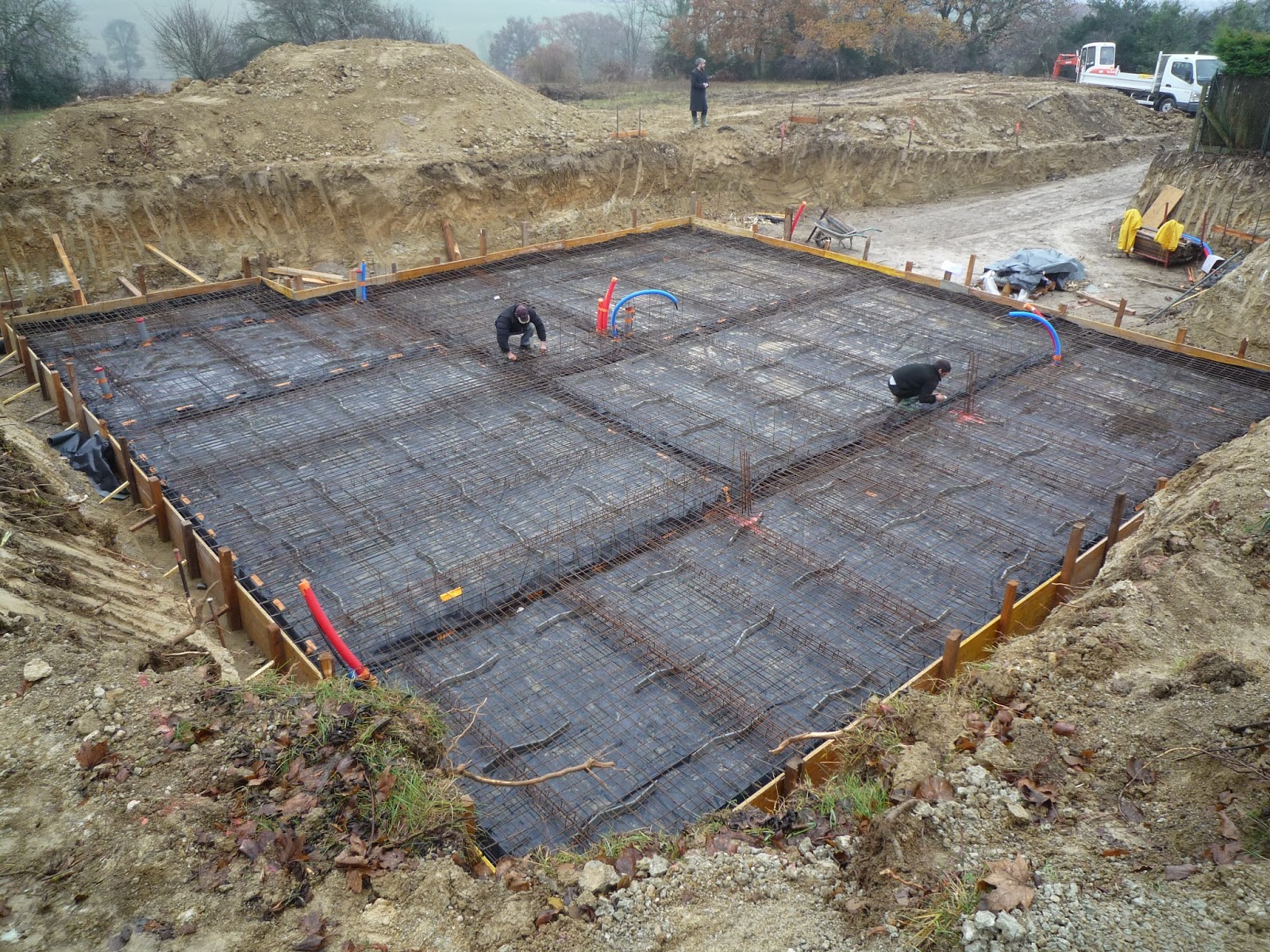 Notre maison en Haute-Garonne: Fondations: un joli radier