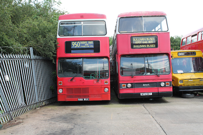 The Circle of London : Sullivan Buses South Mimms Garage [SM]