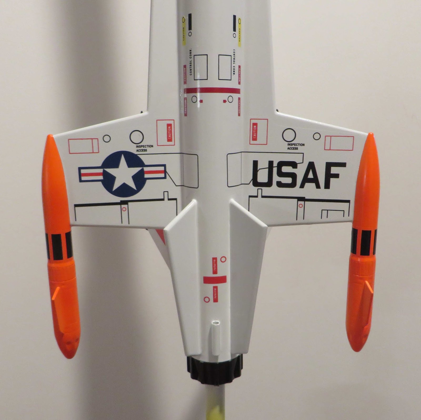 Model Rocket Building: Estes Interceptor Build #1250, Finished