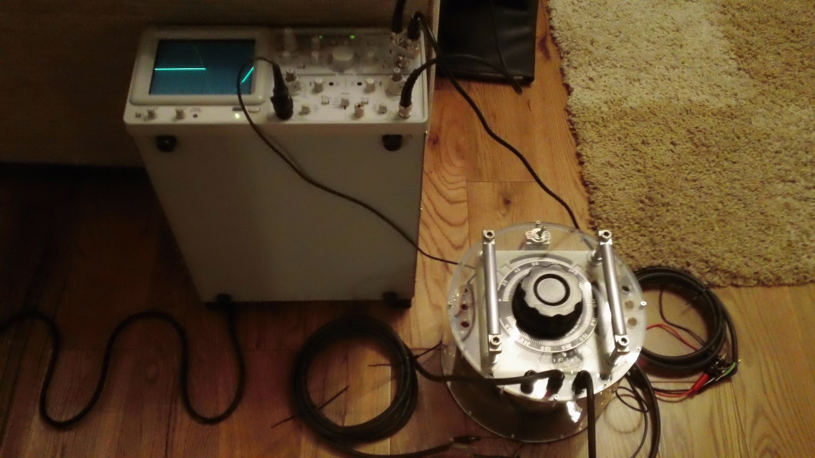 Paul's Tesla Coil Blog: Checking the Variac with the Oscilloscope