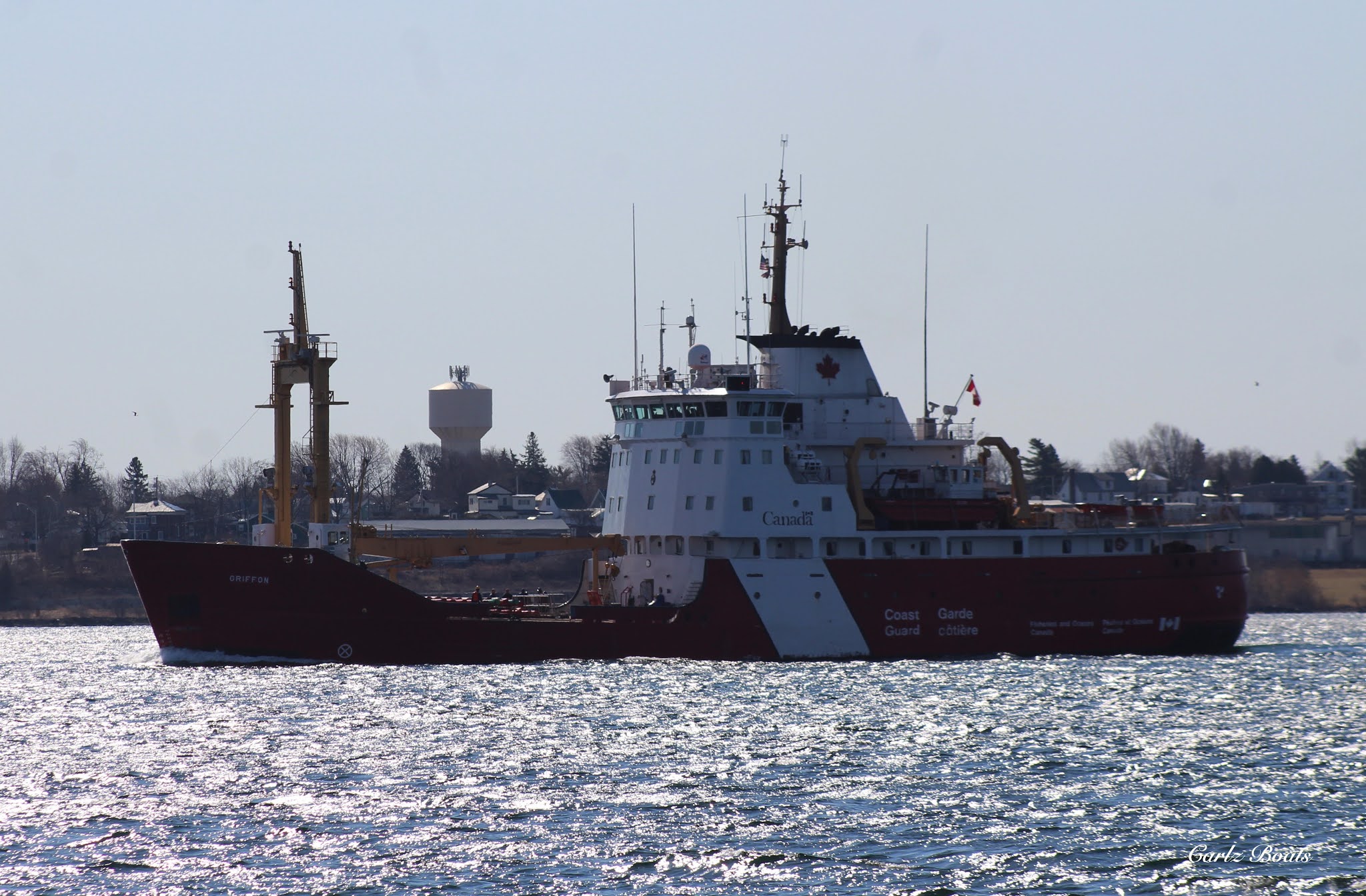 Carlz Boats: Light Icebreaker CCGS GRIFFON - A Homebound Pictorial
