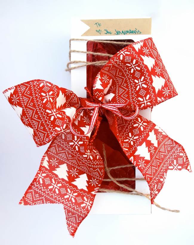 The Color Issue: Wrapping with Ribbon...