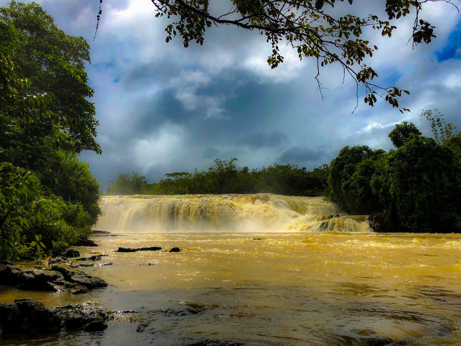 The Muddiest Waterfalls: Lulugayan Falls, Samar - From The Highest Peak ...