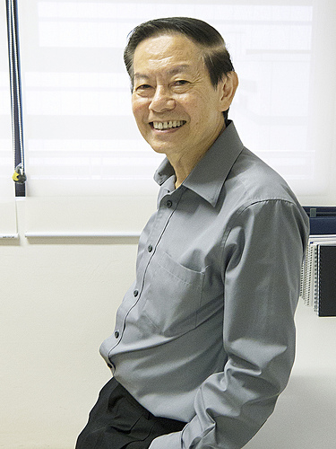 wild shores of singapore: 25 Apr (Wed): U@live features Prof Leo Tan