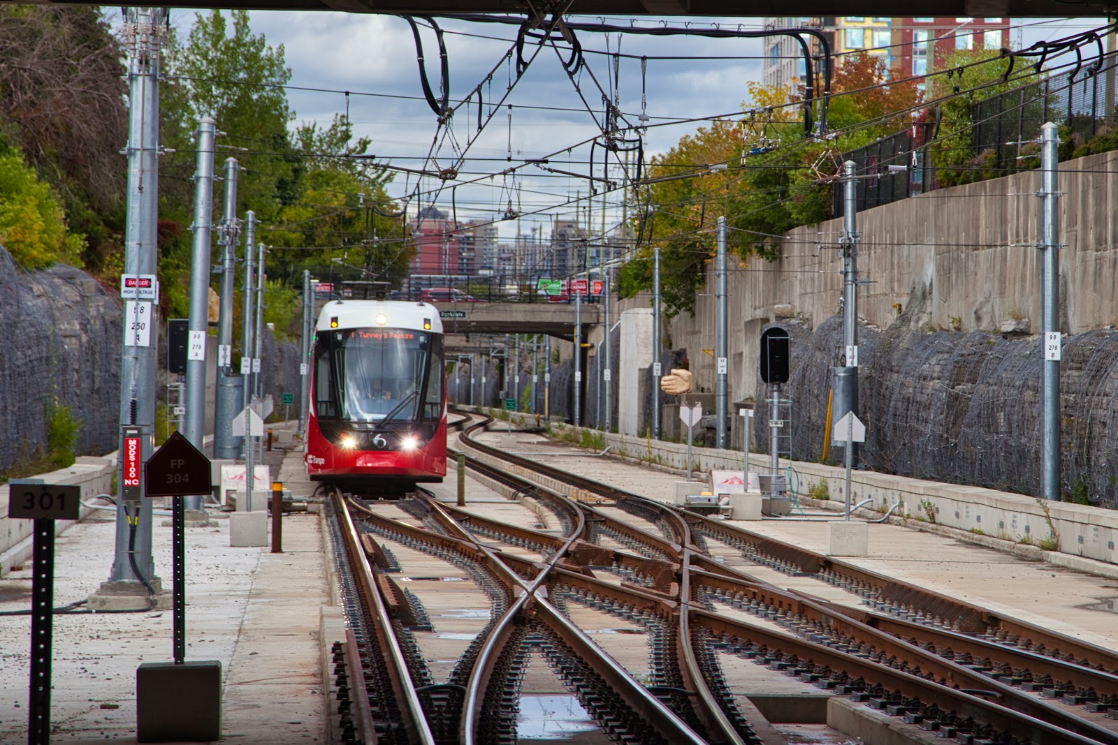 Ottawa Finally Gets Its First Ever Subway Train - Explore the World ...