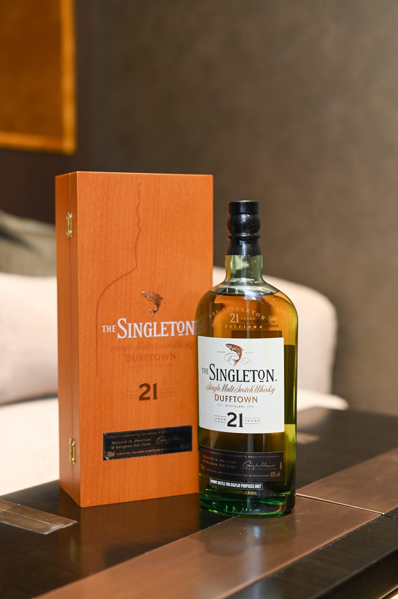 Angeltini: The Singleton 38 Years old