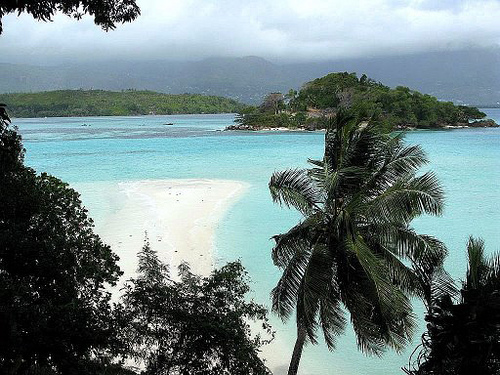 BRENDON GRIMSHAW, L'UOMO CHE HA COMPRATO L'ISOLA DEI SUOI SOGNI ...