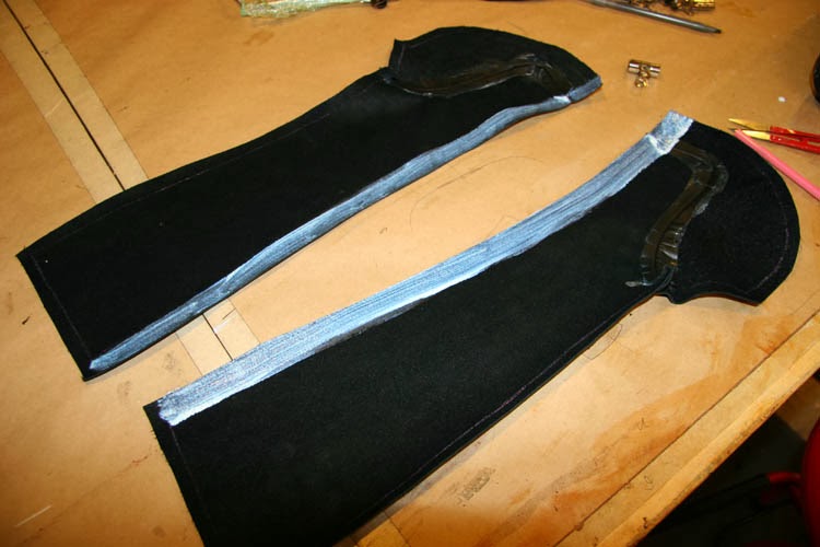 A fetish leathercrafters journal: Making the Boot Binder Pattern