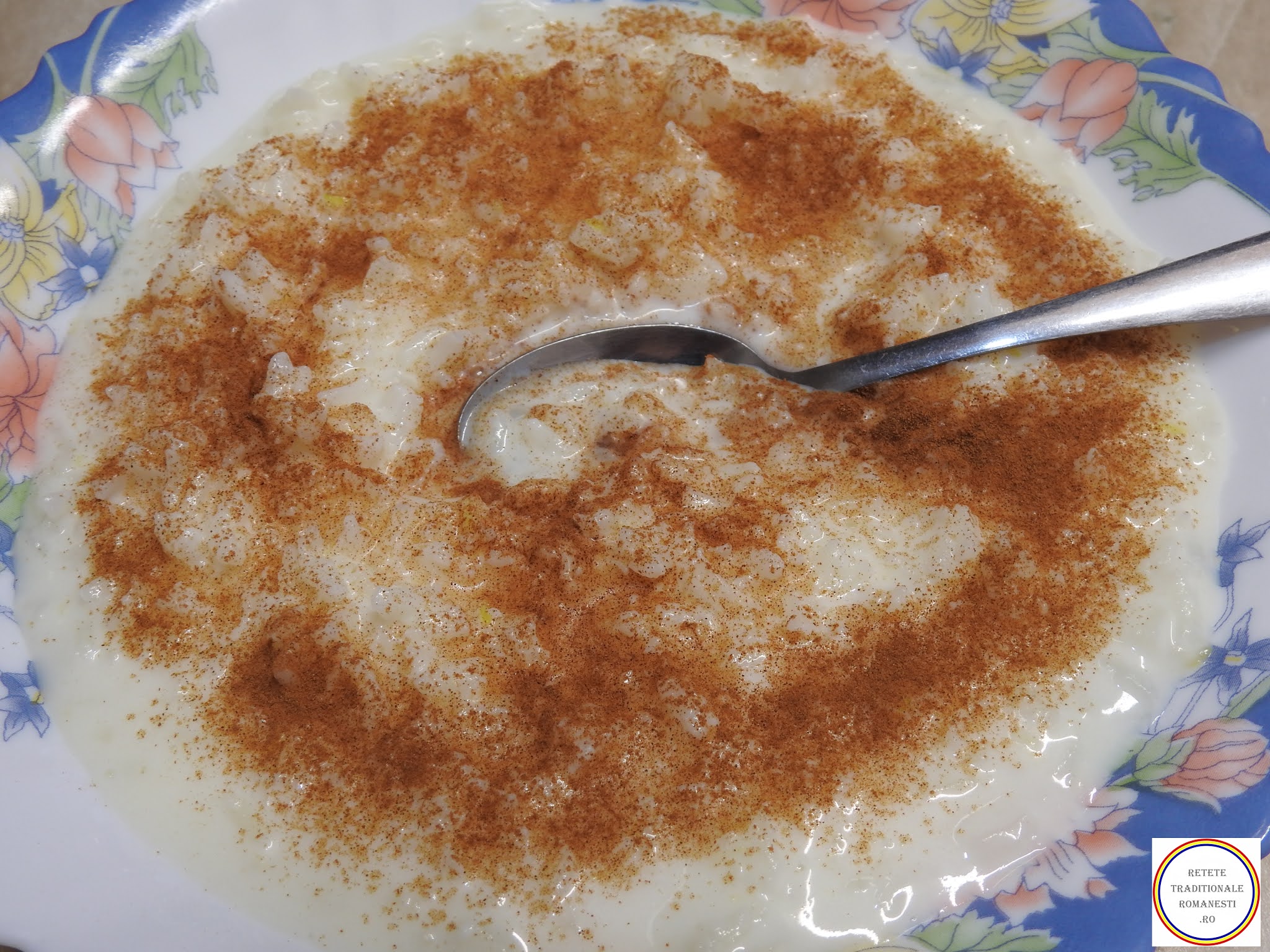 Orez cu lapte reteta | Retetetraditionaleromanesti.ro