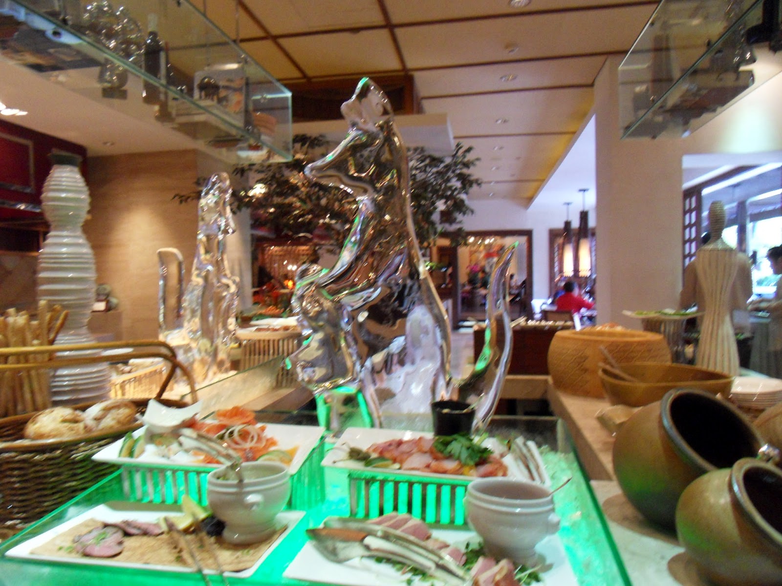 My Favorite Things: Manila Peninsula Buffet