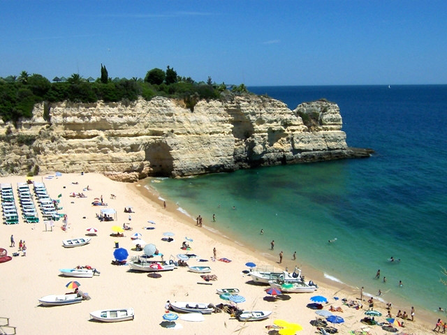 Encanto do Sul: Praia de Armação de Pêra, Silves
