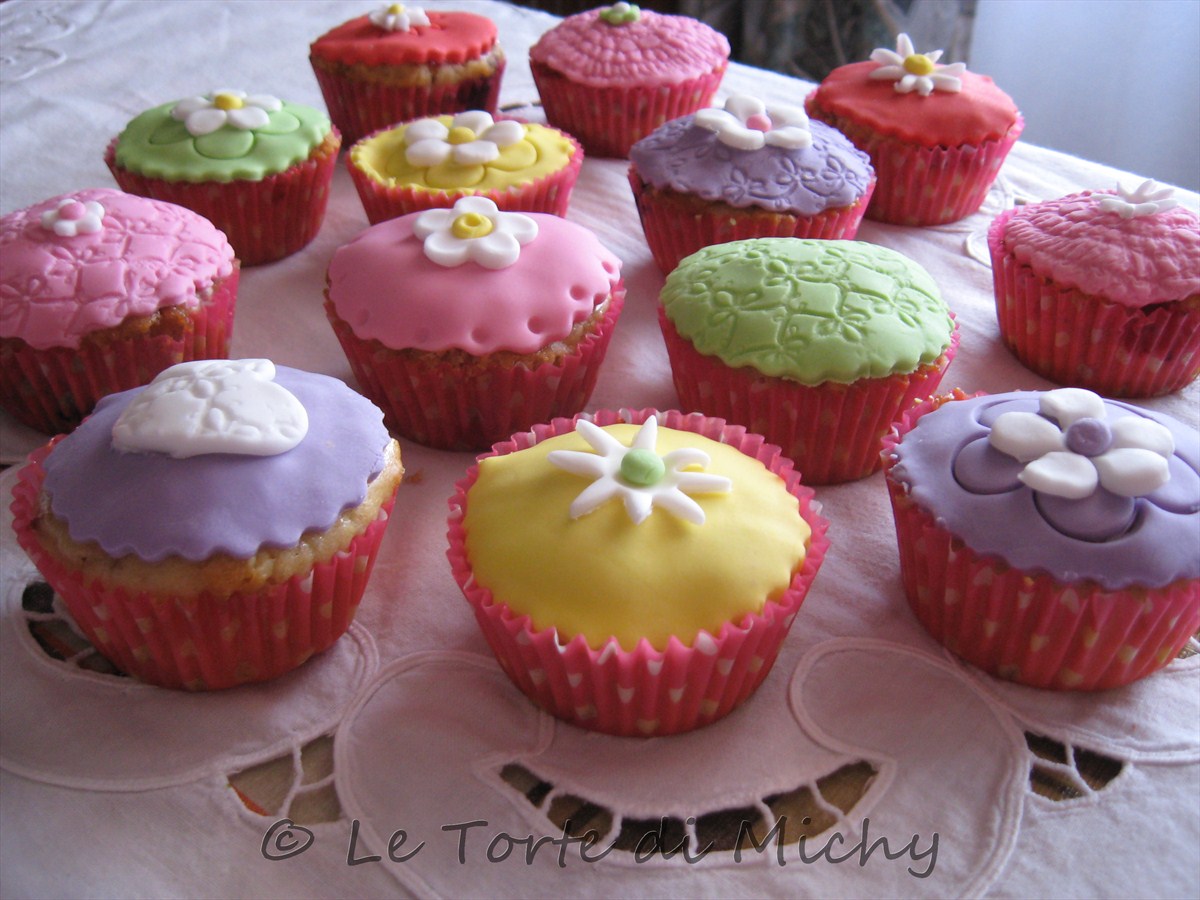 Cupcakes chic ai frutti di bosco – Le Torte di Michy