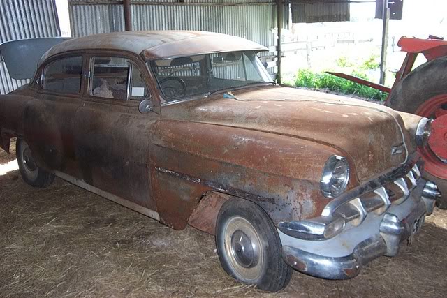 My 1928 Chevrolet: Rusty Relics (Latest Installment of over 150 photos)