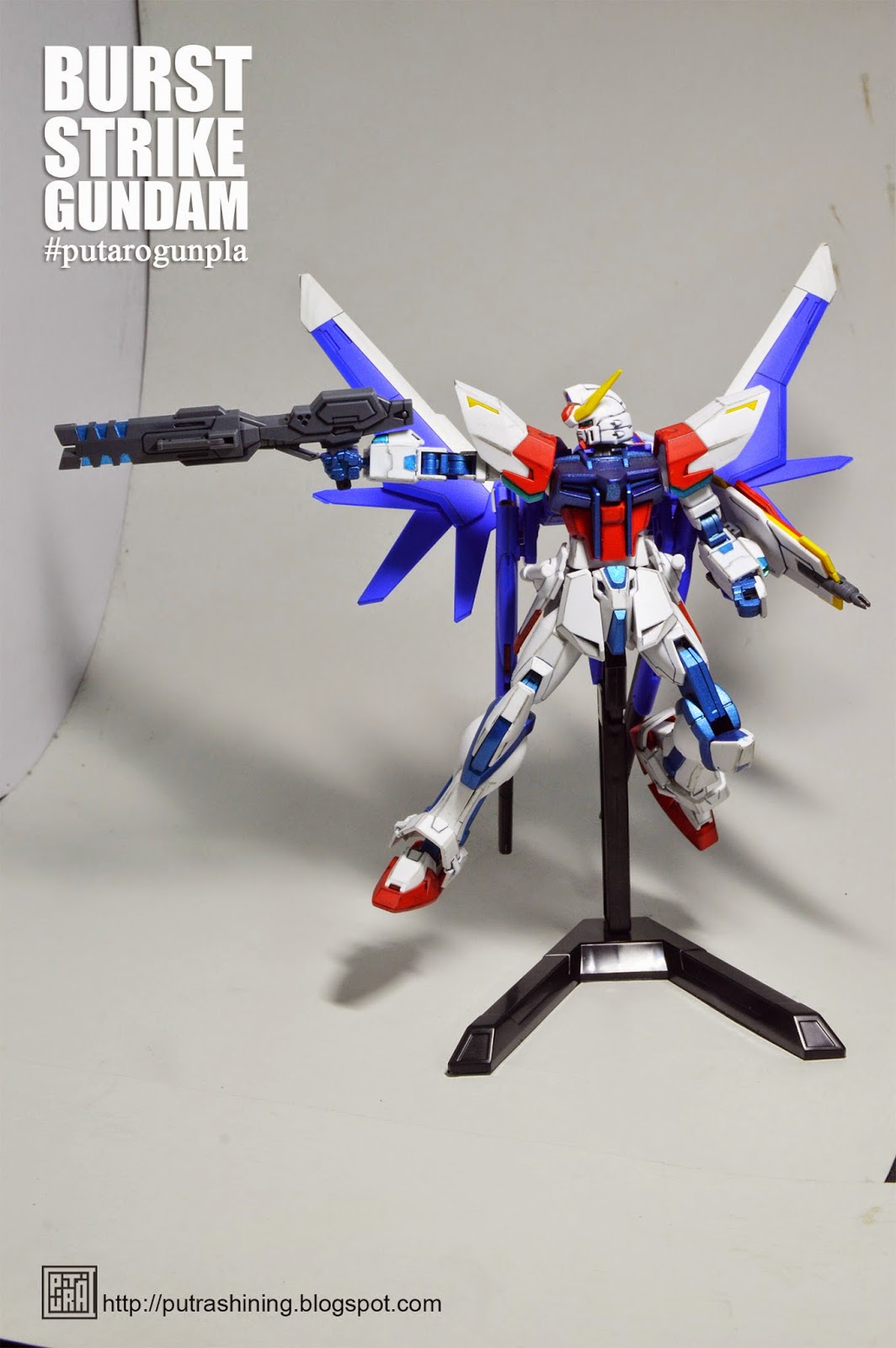 HGBF 1/144 BUILD STRIKE GUNDAM FULL PACKAGE custom paint by Putra Shining.