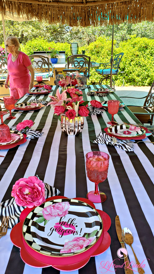 Hello Gorgeous Gal Party | Life and Linda