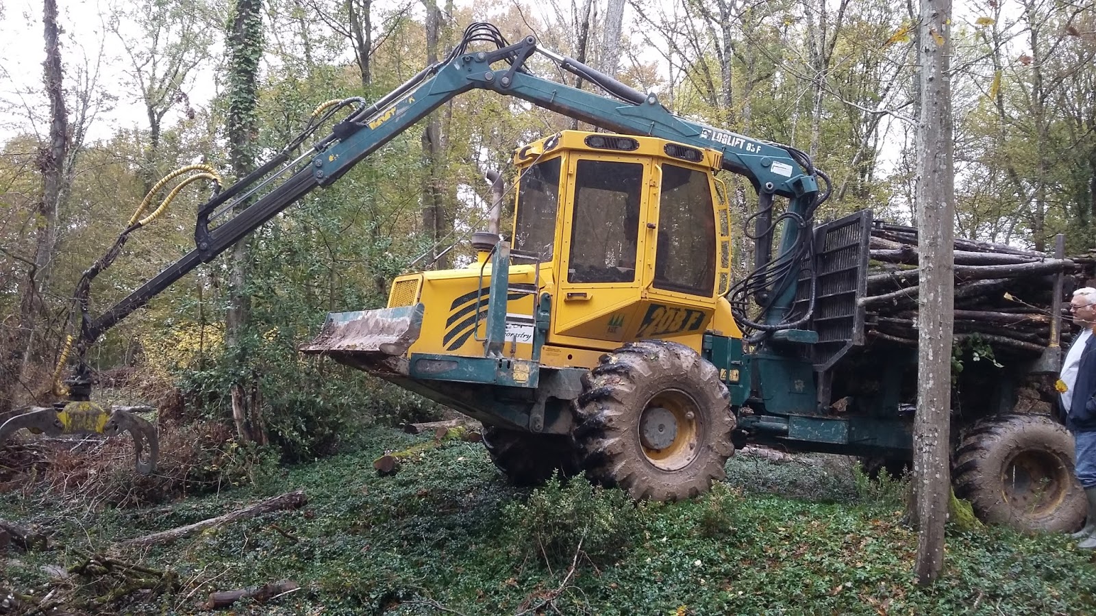 CFPPA le Chesnoy - 45200 AMILLY - Formations Conduite de Machines ...