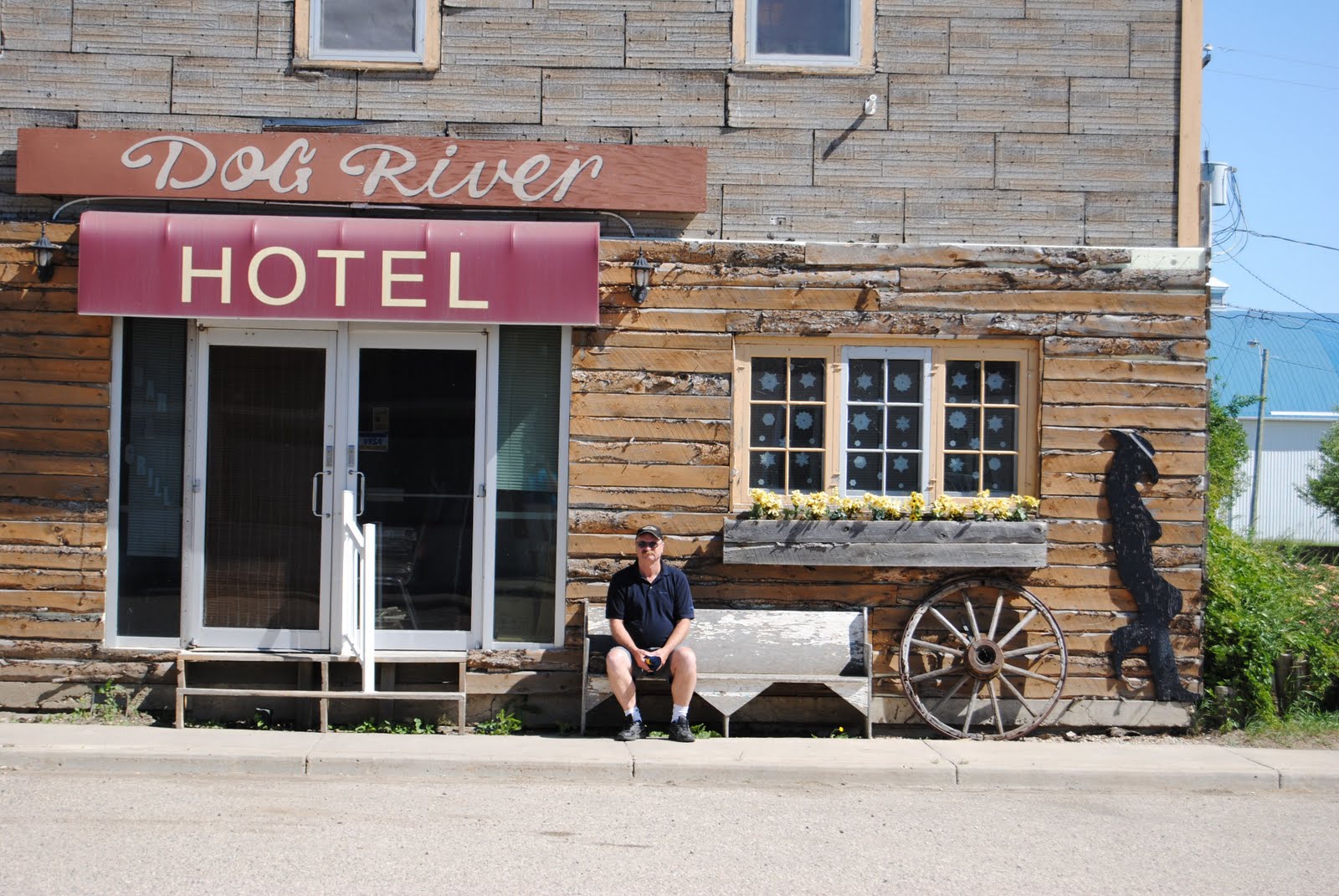 The Beagle Says: July 4, 2011 Dog River and Corner Gas