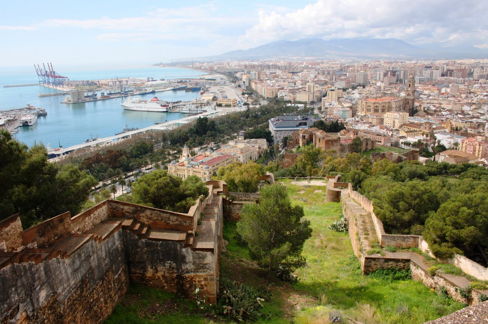 Sueños desde la Bahía: La Alcazaba de Málaga