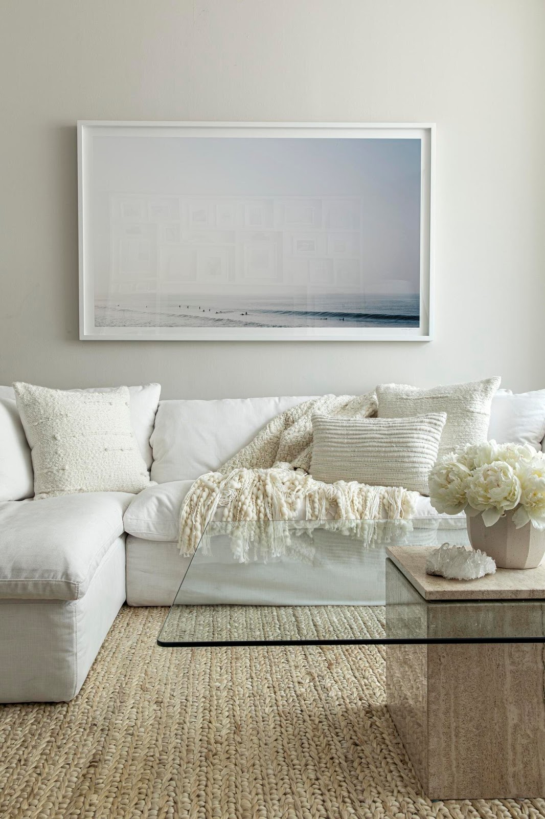 Calm Neutral Tones in a New York Apartment