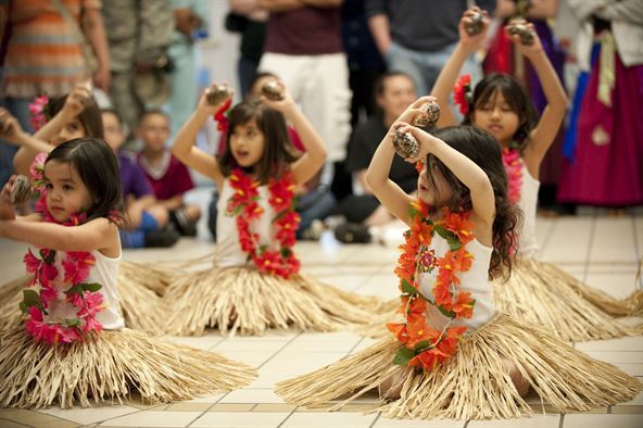 Tahitian dance moves