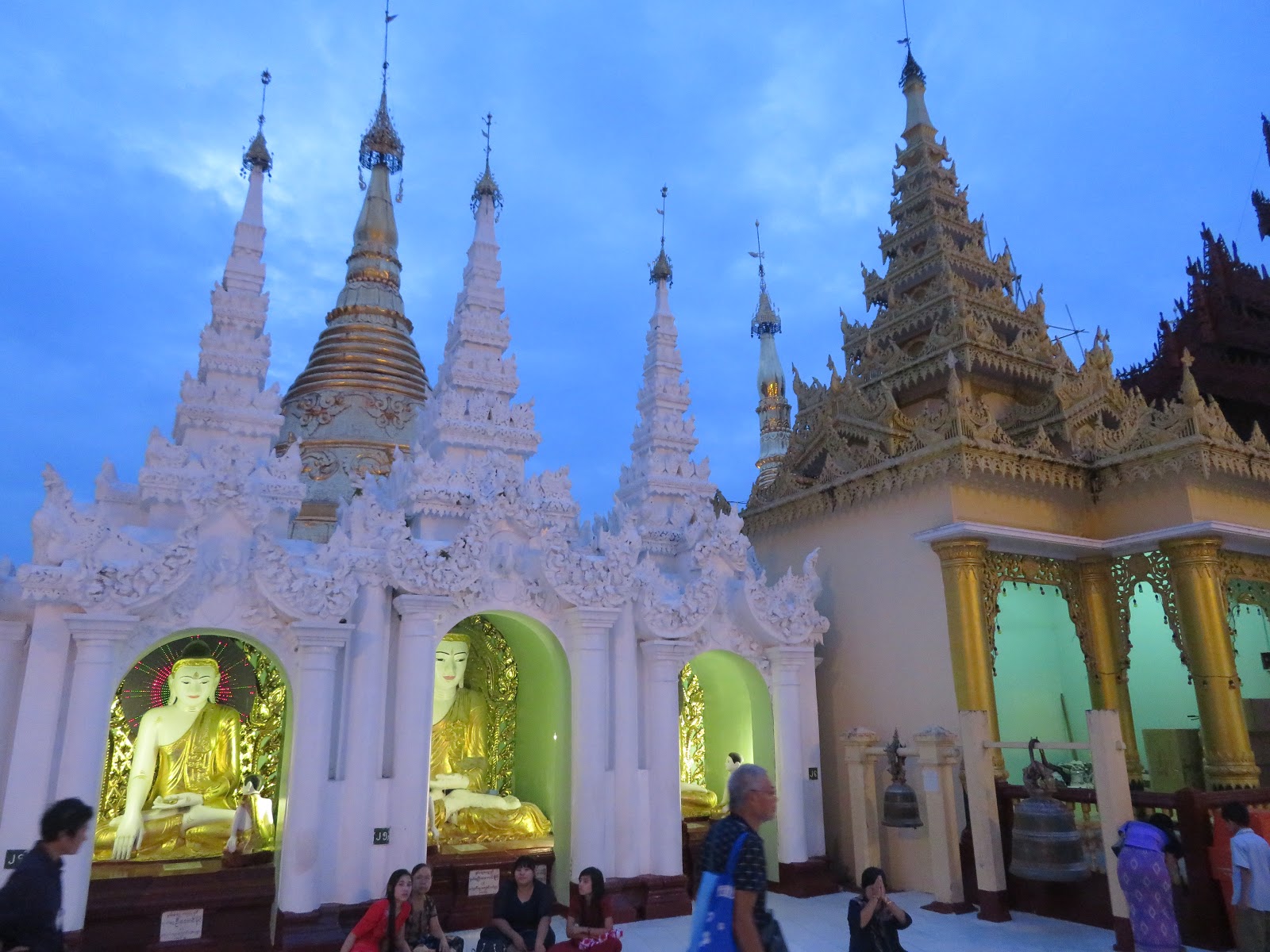 Kee Hua Chee Live!: VISITING SCHWEDAGON GOLDEN PAGODA TEMPLE IN YANGON ...