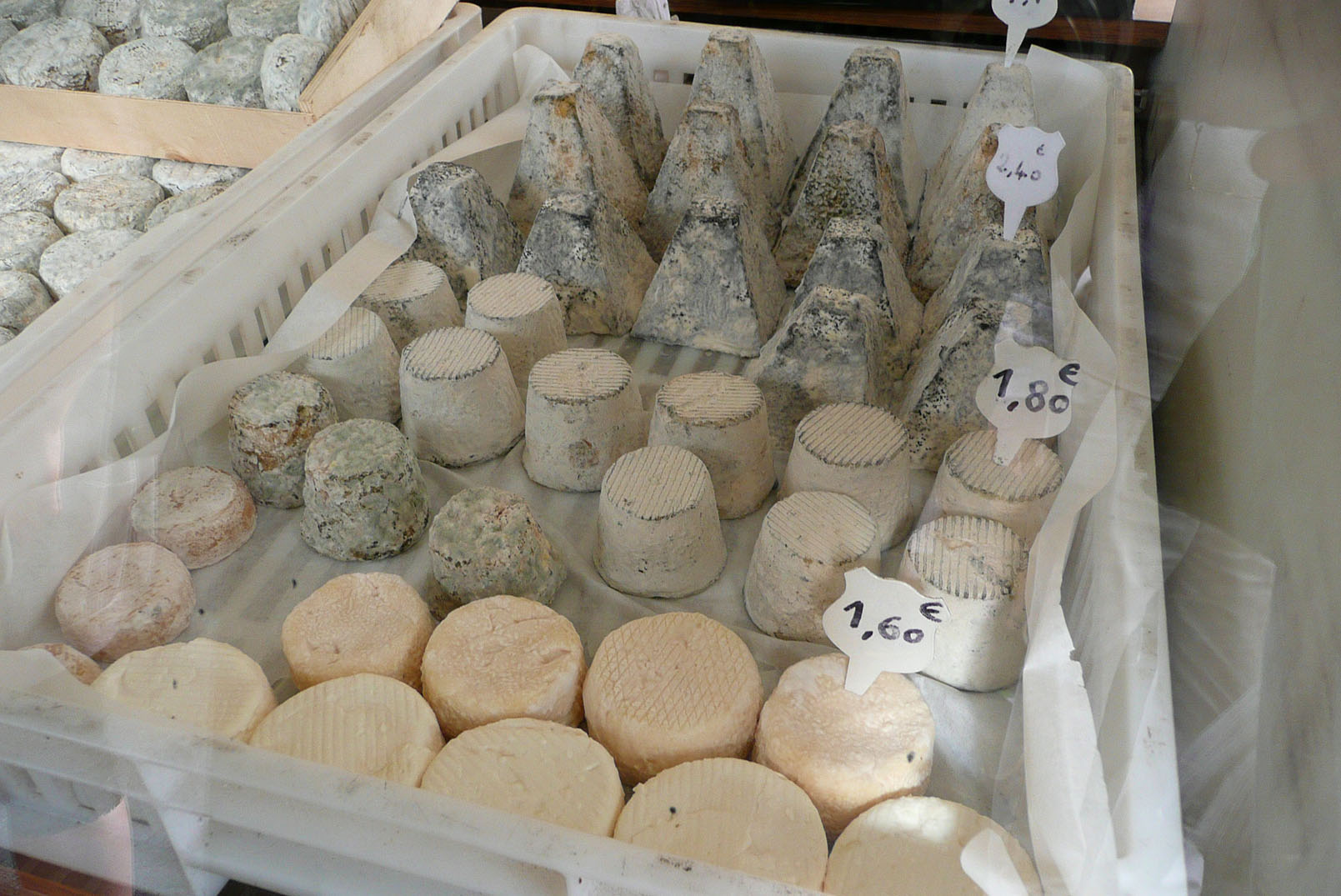 Living the life in Saint-Aignan: Valençay : le fromage