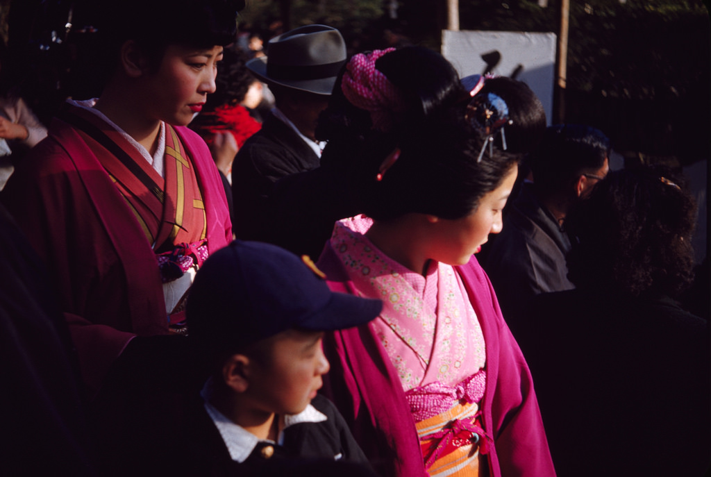 45 Vintage Pictures of Everyday Life in Japan from 1949-1951 ~ Vintage ...