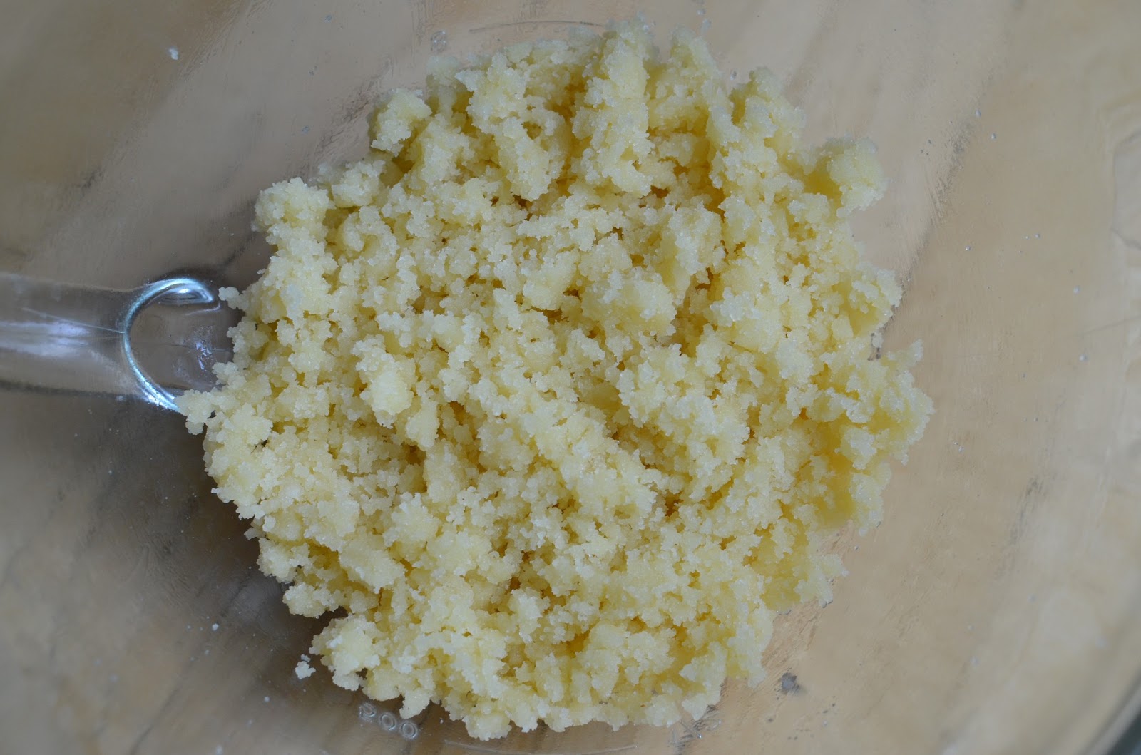 Playing with Flour: Almond bread