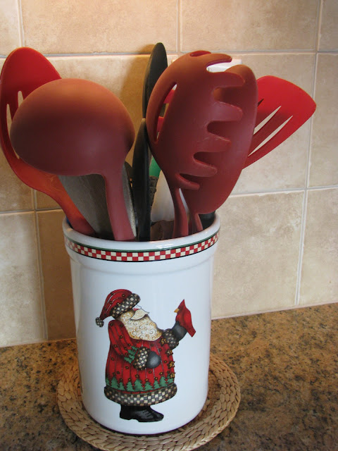 Designs by Pinky: ~~~My Christmas Kitchen!!!~~~